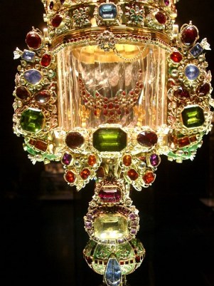 Peridot – Its Ancient Beginnings | John and Laura Ramsey • Gems at ...